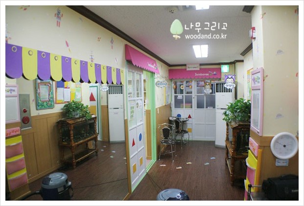 가정어린이집인테리어예쁜어린이집인테리어어린이집리모델링어린이집평가인증어린이집환경구성교실어닝나무어닝현관어닝개원인테리어
